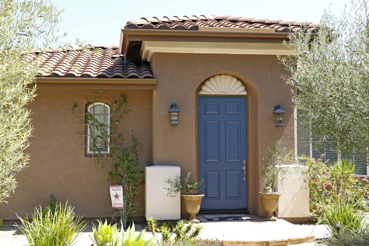 Revitalizing San Diego Exteriors with Lifetime Protection & Efficiency